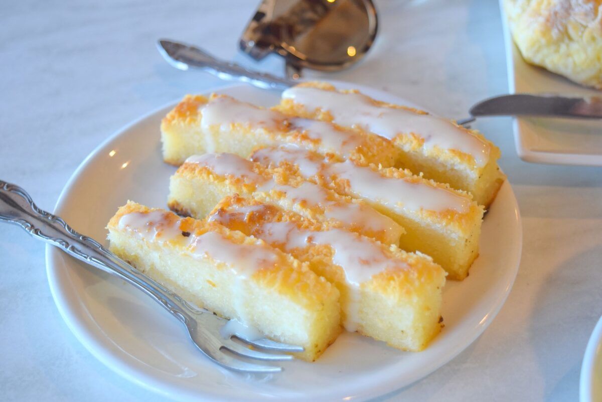 Traditional Fijian Food: 20 Foods to Try in Fiji 🥥