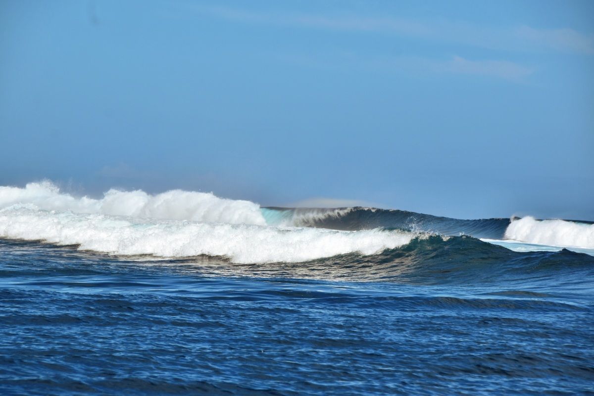 5 Best Places to Surf on the Pacific Harbour & Beqa - Fiji Pocket Guide