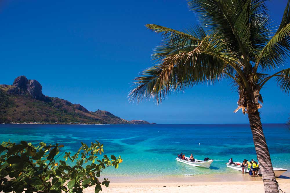 The Best Fiji Itineraries for a Weekend 👙 [2024]