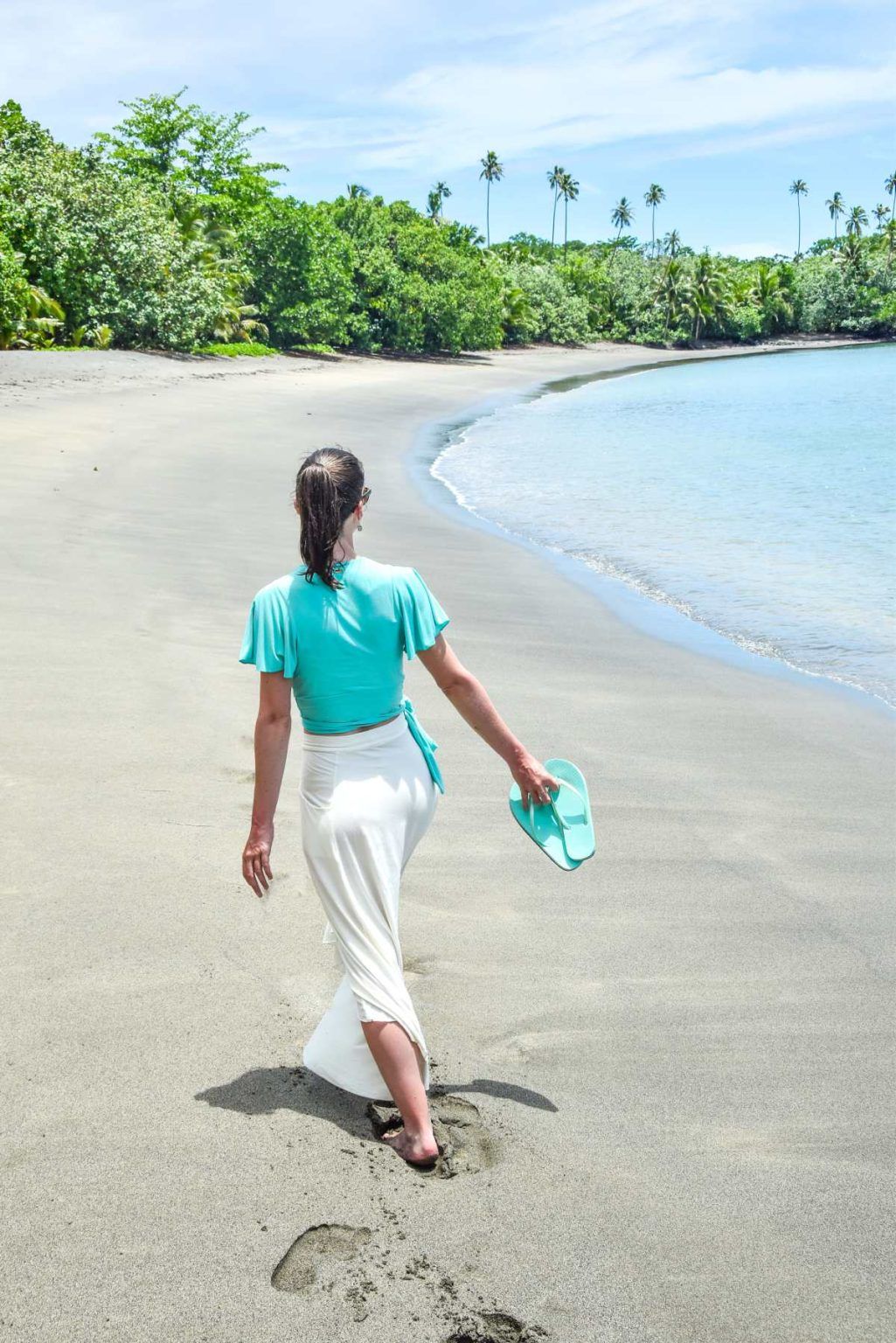 What to Wear in Fiji: Clothes to Pack & Clothing Etiquette 🌞 - Fiji ...