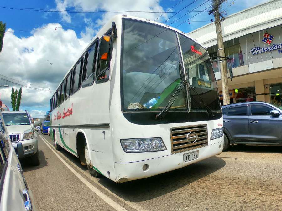 How to Travel Around Fiji by Bus - Fiji Pocket Guide