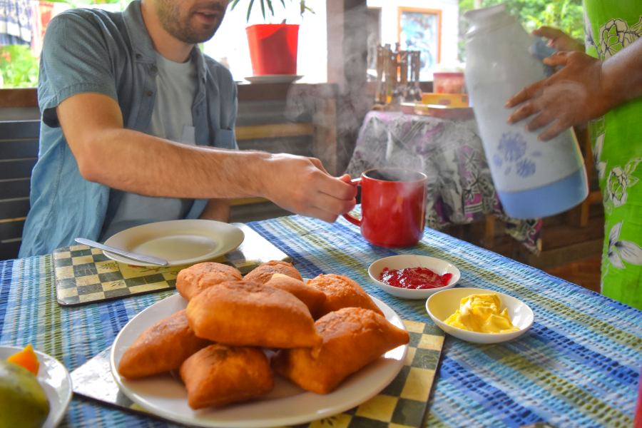 Fiji Food Guide: The Complete Guide to Food in Fiji Fiji Pocket Guide