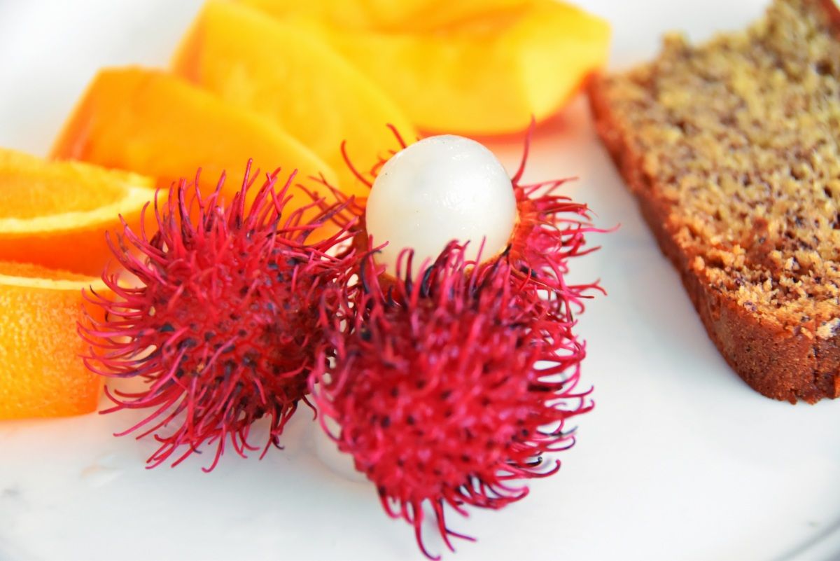 10 Exotic Fruits in Fiji You Have to Try 🍍 - Fiji Pocket Guide