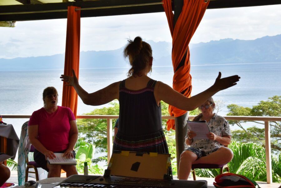 The Guide to Retreats in Fiji: Yoga, Wellness, Surf & More - Fiji ...