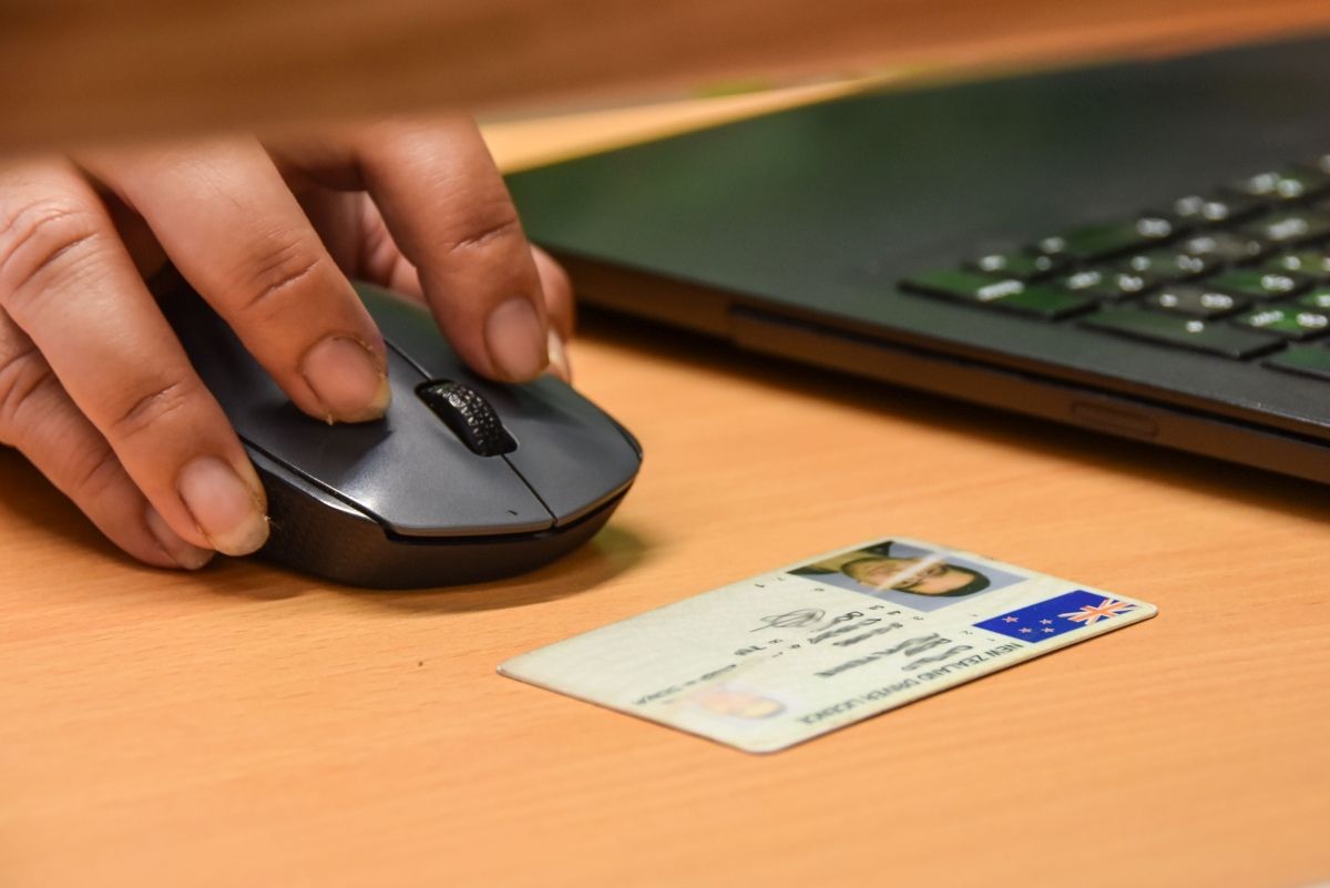 How to Drive in Fiji + 10 Road Rules You Need to Know - Fiji Pocket Guide