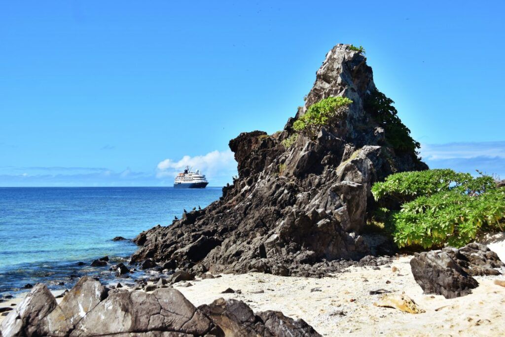 12 Best Cruises That Visit Fiji 🛳️ 2025