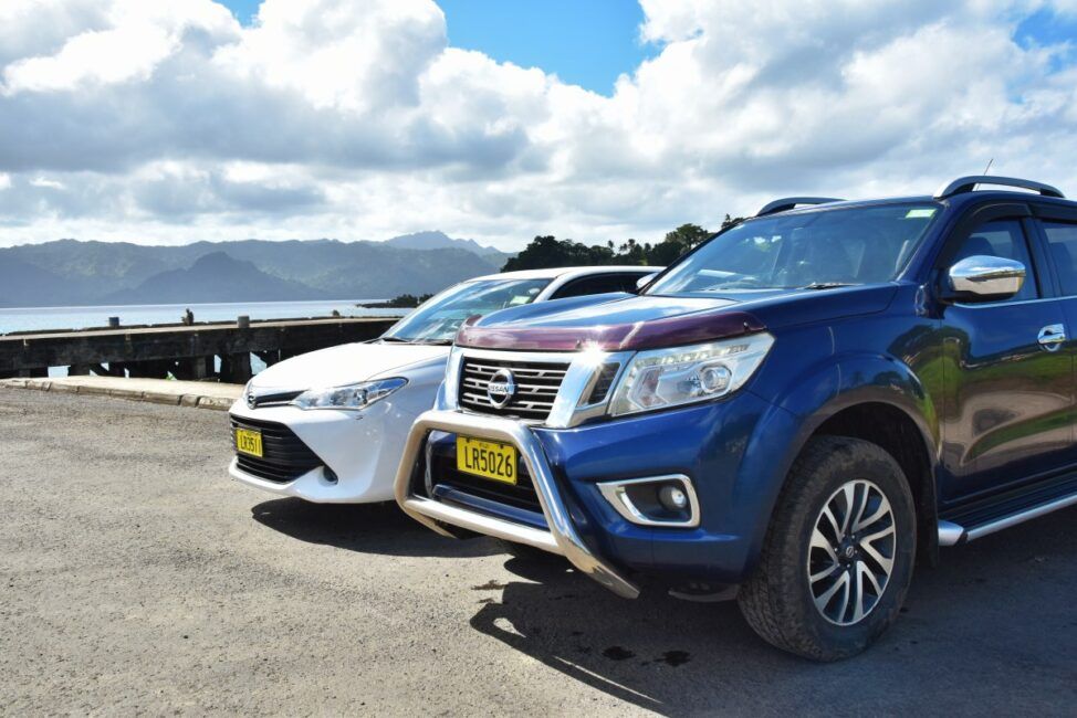 Fiji Transport Guide: 20 Best Ways to Get Around Fiji 🛳️ [2025]