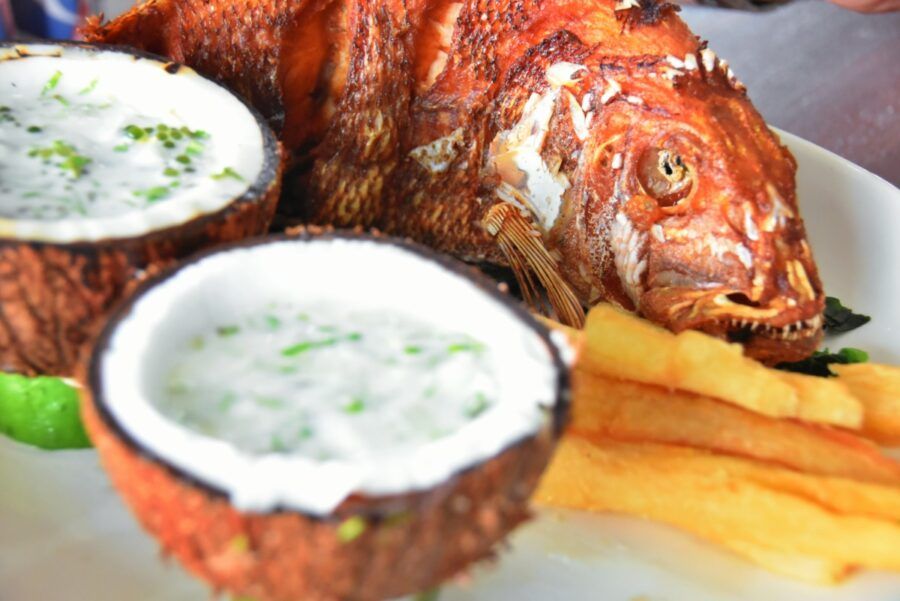 Traditional Fijian Food: 20 Foods to Try in Fiji 🥥