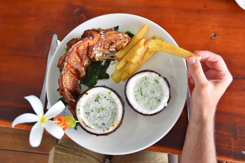 Traditional Fijian Food: 20 Foods to Try in Fiji 🥥