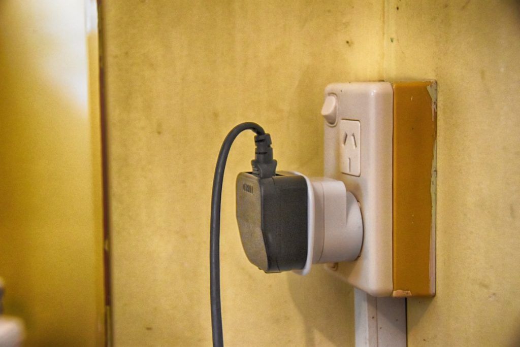 Fiji Electrical Outlets & Power Plugs ⚡ - Fiji Pocket Guide