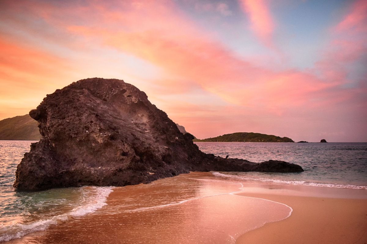 Fiji Weather, Seasons & Climate + Weather by Month ⛅ [2025]